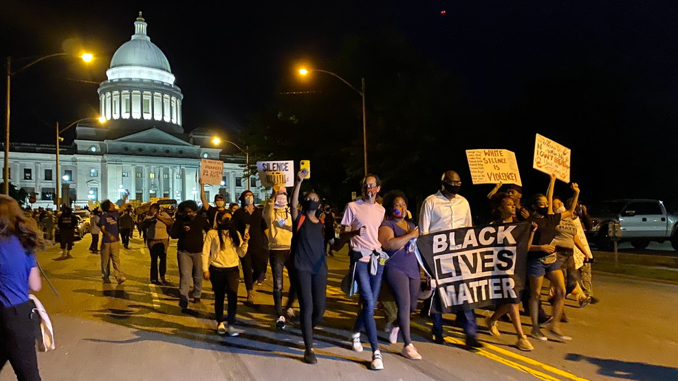 Little Rock mayor and police chief respond to protests against police ...
