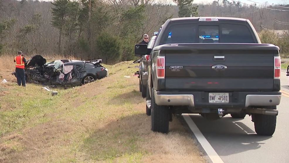 Dade Co. Sheriff: 3 people dead, 2 airlifted after head-on crash in ...